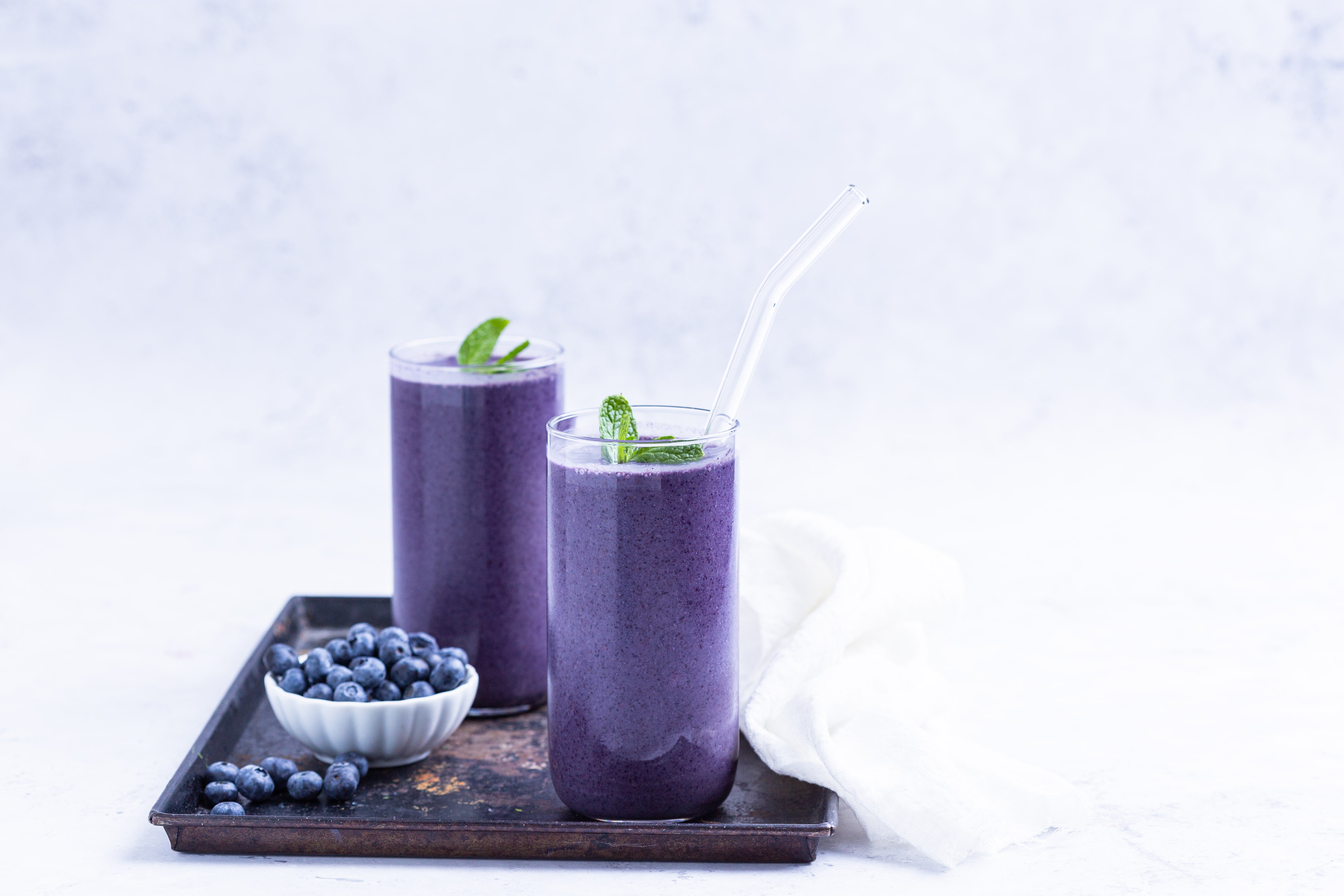 Ripped Blueberry Smoothie – Essential Sports Nutrition