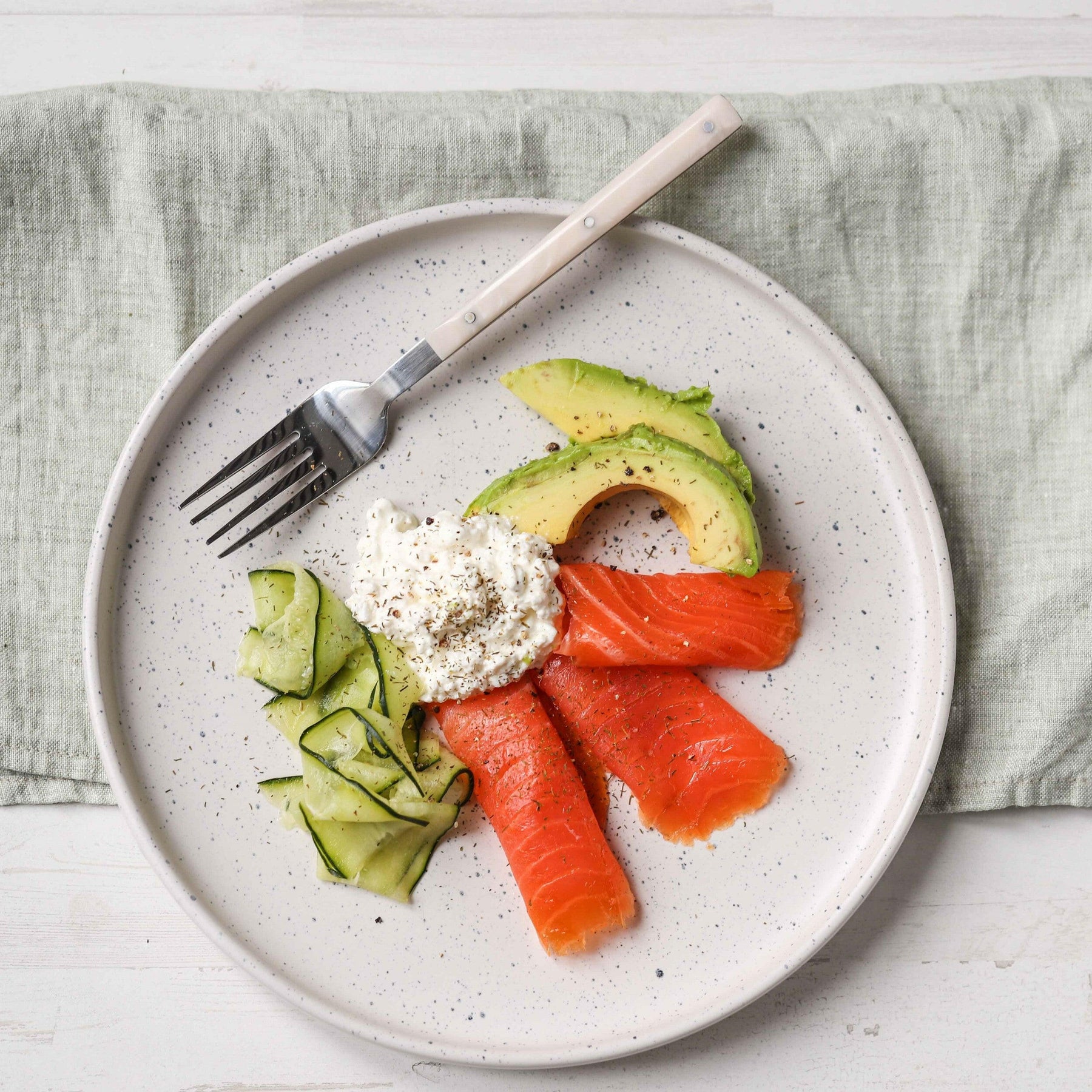Smoked Salmon, Avo, & Cottage Cheese Breakfast Platter | Recipe ...